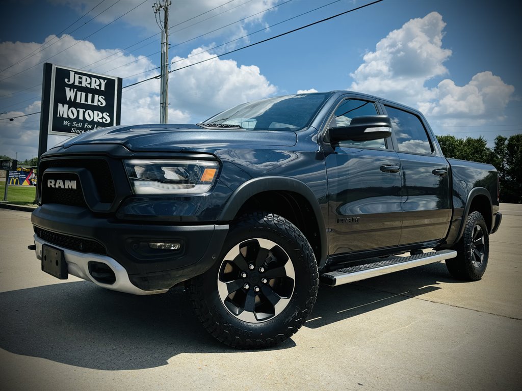 Jerry Willis Motors LLC